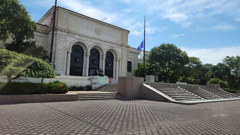 Tourist Map of Detroit - Uncover the Motor Citys Magic - Tourist Guide Map